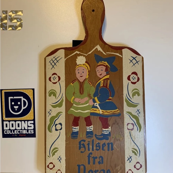 Norwegian hand-painted art | Art | Norway Hand Painted Cutting ...